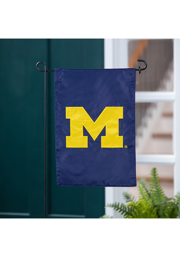 Michigan Wolverines Applique Garden Flag - BLUE