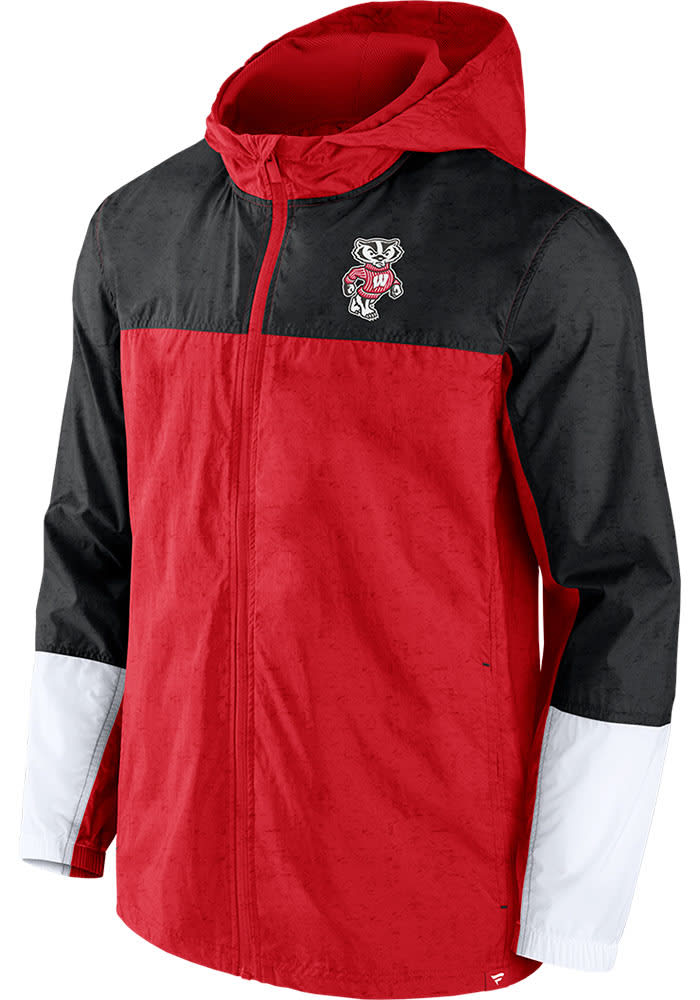 Mens Red Wisconsin Badgers Crinkle Woven Light Weight Jacket - 172809320