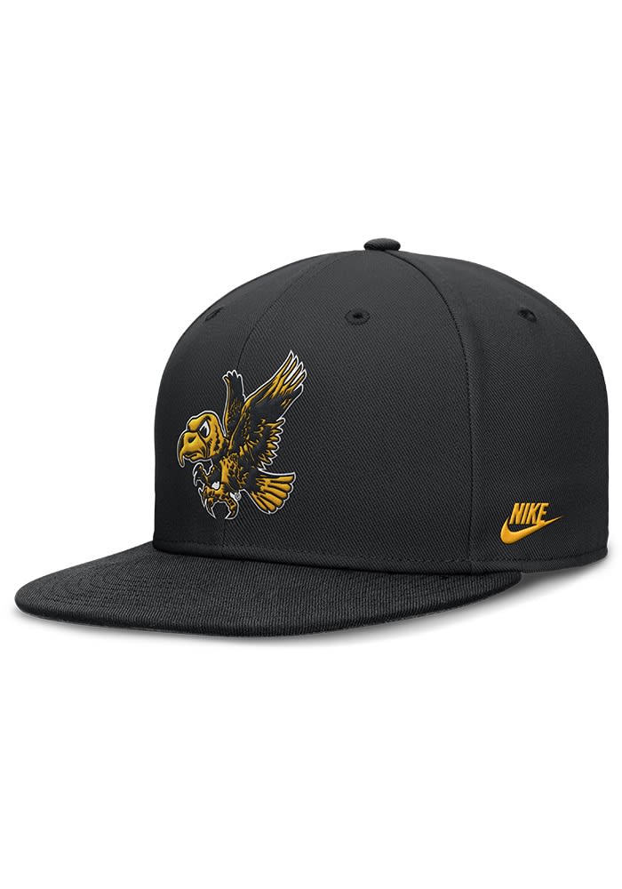 Iowa Hawkeyes Mens Nike True Wool Fitted Cap BLACK Nike Fitted Hat ...
