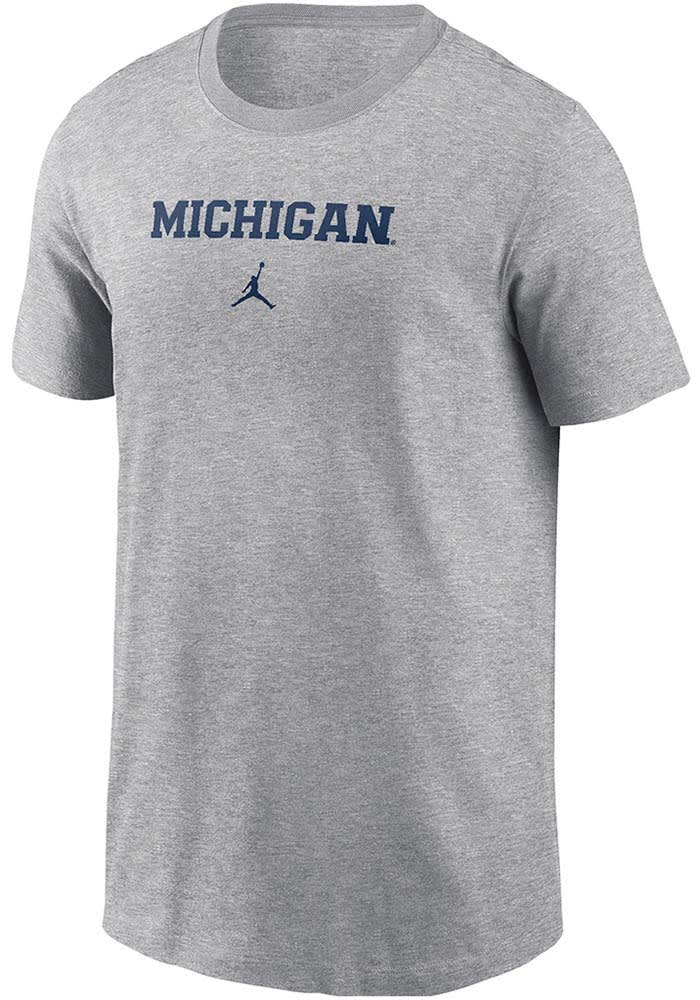 Nike Michigan Wolverines Youth HEATHERGREY Legend Team Issue Short ...
