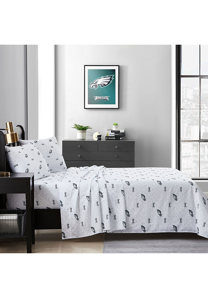 Philadelphia Eagles Scatter Queen Set Sheet - White