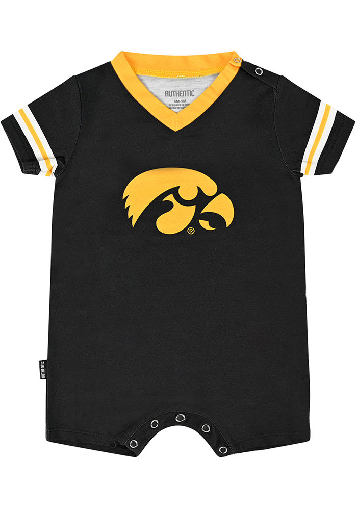 Hawkeyes Iowa Hawkeyes BLACK Baby Tackle One Piece - 54300433