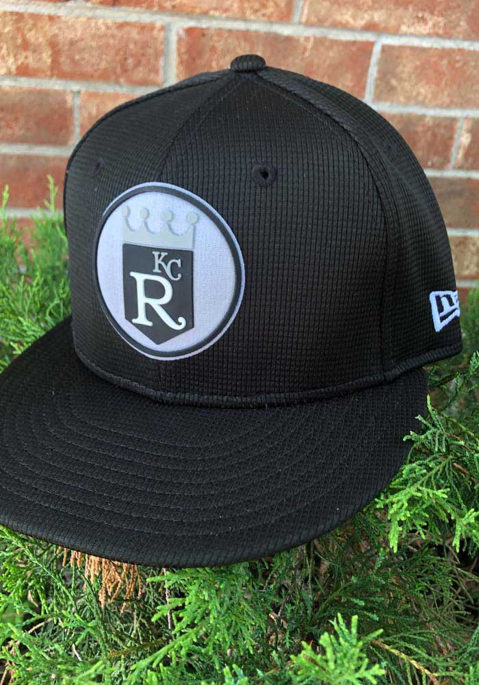 Kansas City Royals 2020 Clubhouse 59FIFTY Black New Era Fitted Hat