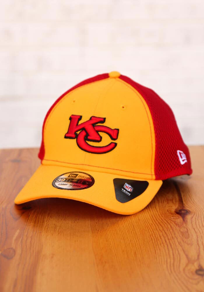 Kansas City Chiefs Mens Elemental Neo 39THIRTY GOLD New Era Flex Hat