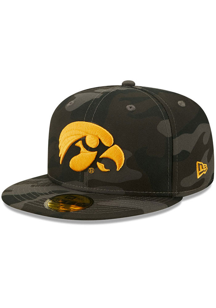 Iowa Hawkeyes Mens Camo 59FIFTY BLACK New Era Fitted Hat - 59012643