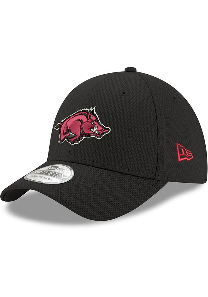 Arkansas Razorbacks Mens Diamond Era 39THIRTY BLACK New Era Flex Hat