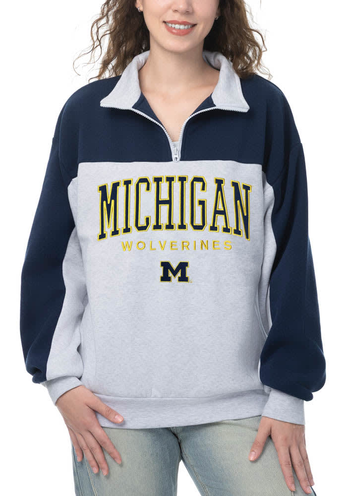 Michigan Wolverines Womens ASH Huddle Long Sleeve Qtr Zip - 74283599