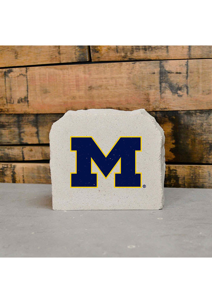 Michigan Wolverines GRAY Wolverine M 6x5 Rock - 7950262