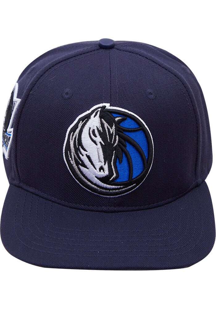 Dallas Mavericks Pro Standard NAVY Logo Snapback Hat - 98510071